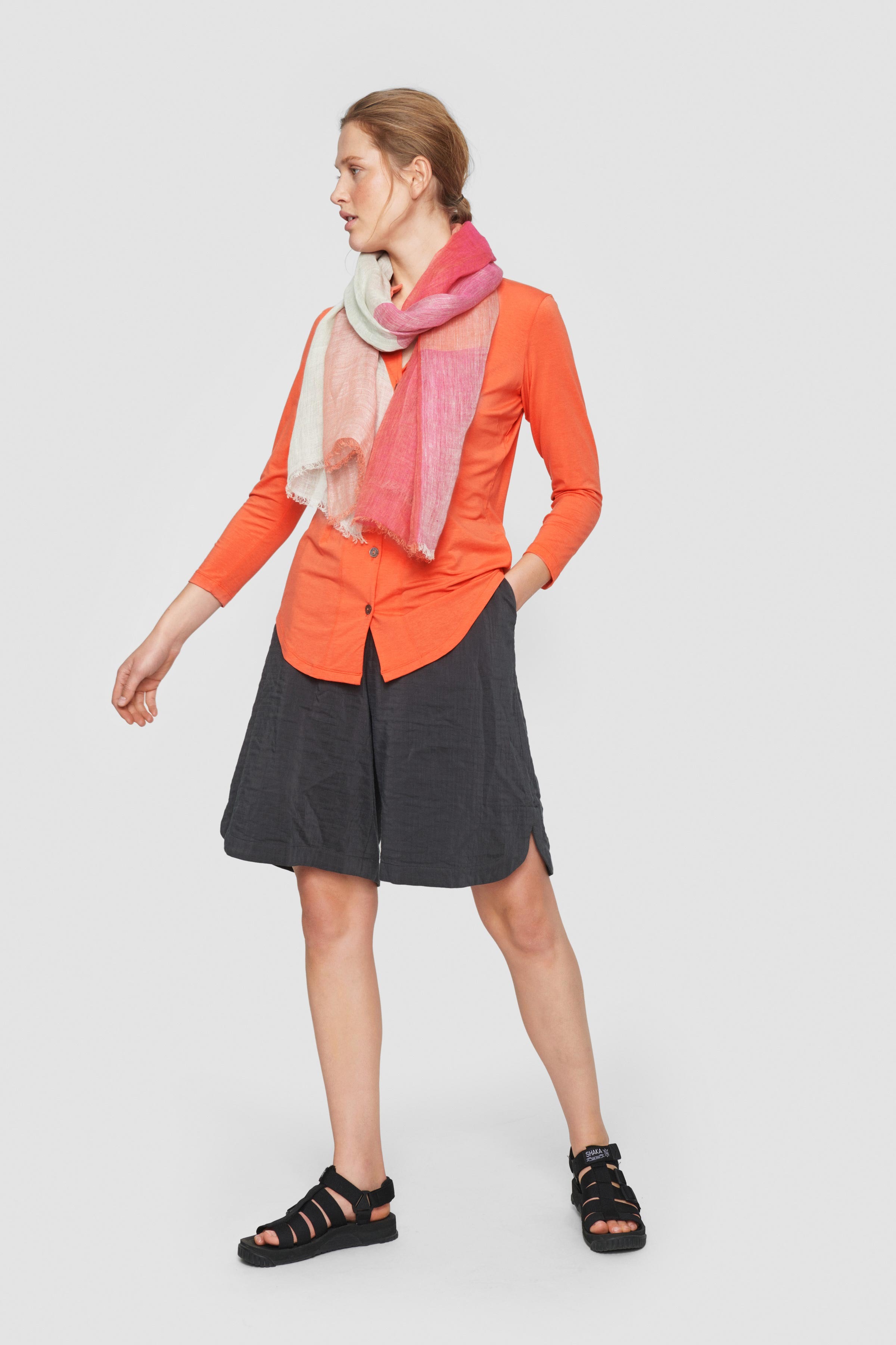 Changeant check scarf