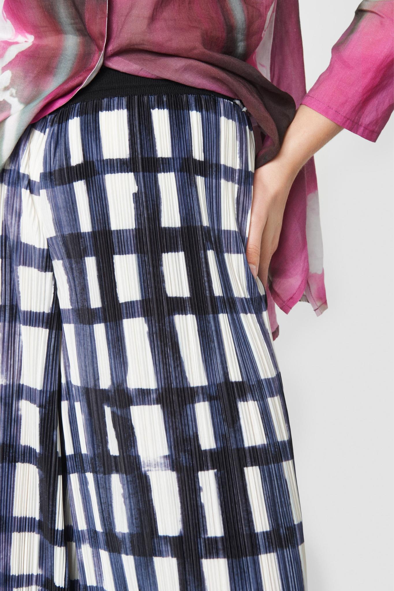 Watercolour check pants